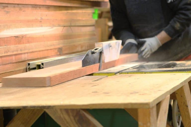 What is the Best Material for Exterior Shutters? We tell you!